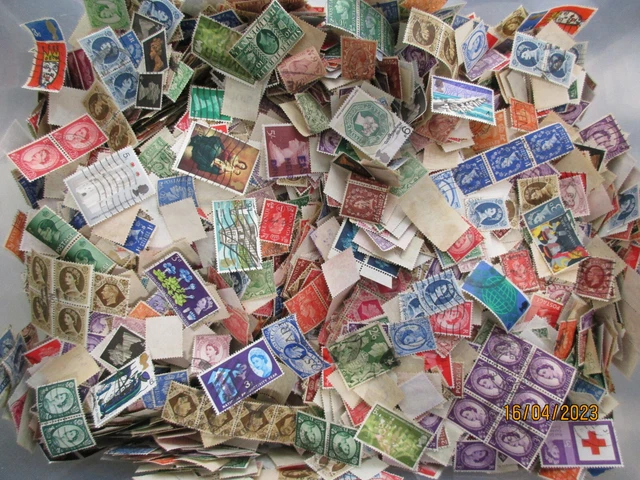 GT. BRITAIN PRE-DEC Bulk Mix 1,000 Stamps ++By Wgt. See Pics & Desc ...