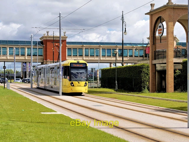PHOTO 6X4 METROLINK Tram at the Trafford Centre Eccles Metrolink ...