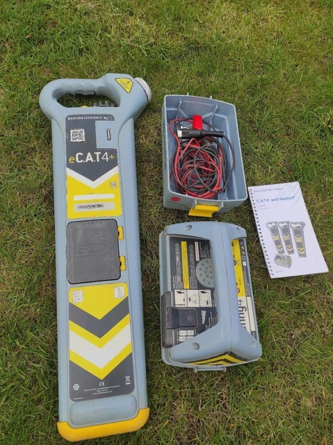 12 MONTH WARRANTY Radiodetection eCat4 + Genny 4 with Carry Bag Cable ...