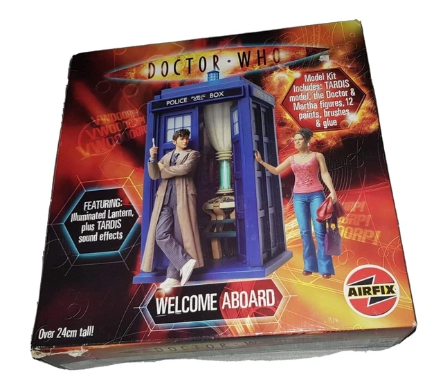 DOCTOR WHO WELCOME ABOARD TARDIS DR & MARTHA AIRFIX MODEL KIT free UK p ...