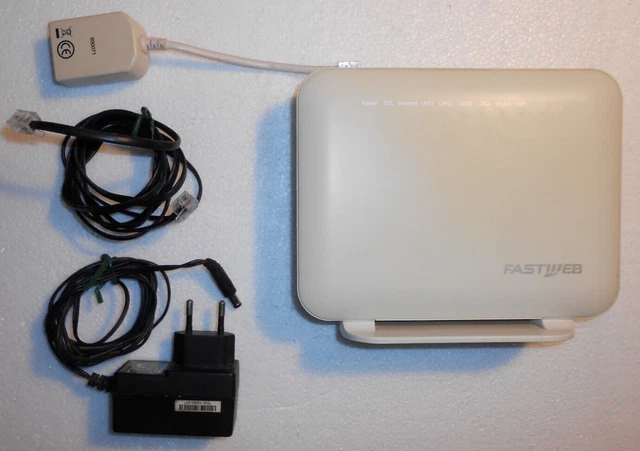 MODEM ROUTER FASTWEB BROADBAND ADB MODEL DV 2200 WI-FI con alimentatore ...
