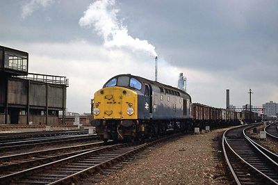 BRITISH RAIL CLASS 40 40107 Manchester Victoria Rail Photo £0.99 ...