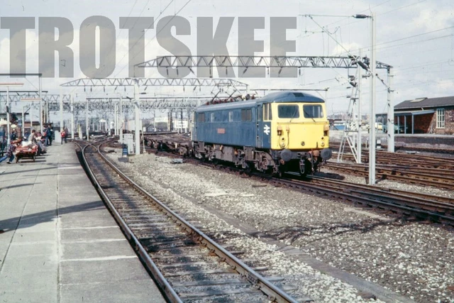 35MM SLIDE BR British Railway Electric Loco 87030 Class 87 Crewe 1988 ...
