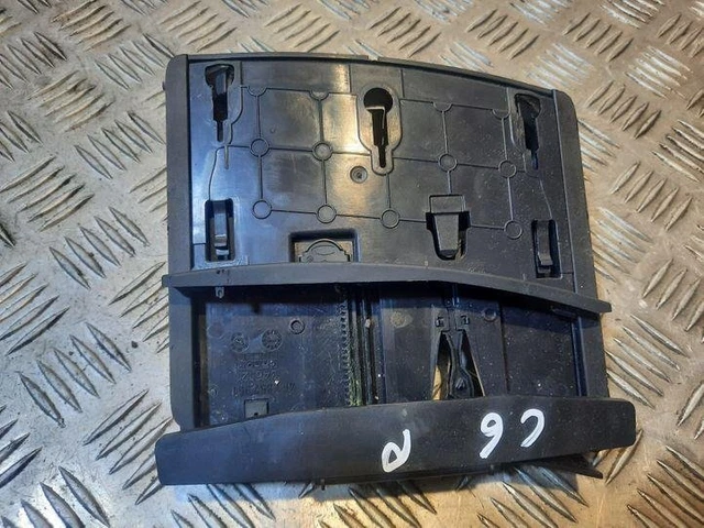 AUDI A6 AVANT 4F5, C6 4F1857951C Cendrier 3.00 Petrol 220kw 2010 ...