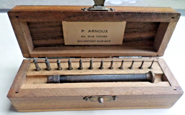 OUTIL HORLOGER BIJOUTIER P.ARNOUX complet avec boite en bois EUR 30,00 ...