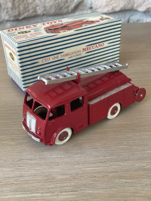 DINKY TOYS SUBLIME État Camion Pompier Berliet 32E Avec Sa Boîte D ...