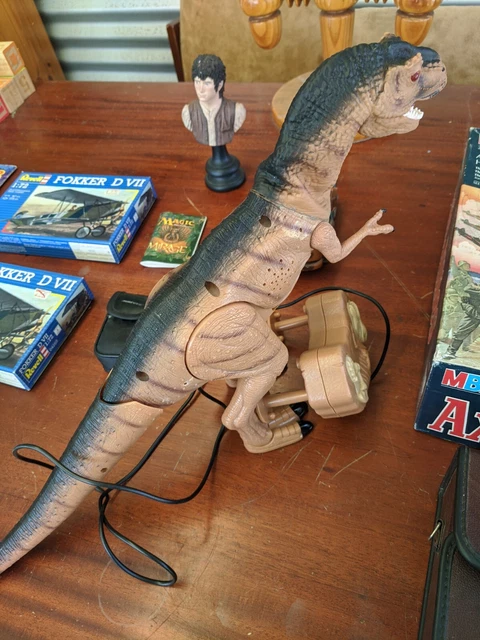 DRAGON-I TOY MEGASAURUS T-REX DINOSAUR Walking Roaring Remote Control ...