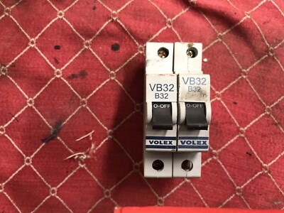 VOLEX 32 AMP TYPE B 6kA MCB CIRCUIT BREAKER VB32 B32 32A Socket Job Lot Garage £10.00 - PicClick UK
