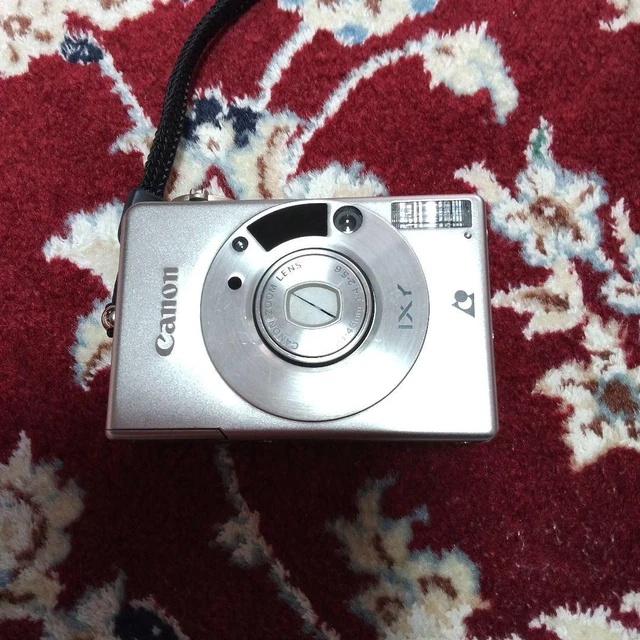 CANON IXY 320 Compact Digital Camera Silver Classic Vintage Beauty $251 ...