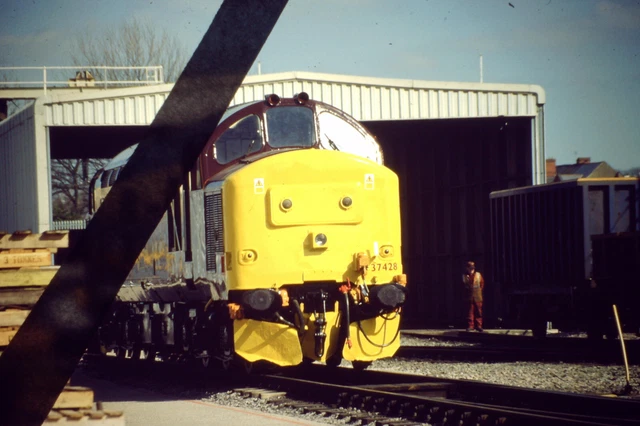 35MM RAILWAY SLIDE BR BRITISH RAIL DIESEL LOCO 37428 Original £3.99 ...