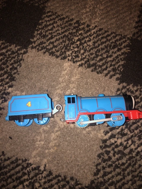 MATTEL 2013 THOMAS The Train Trackmaster GORDON & Tender Motorized ...