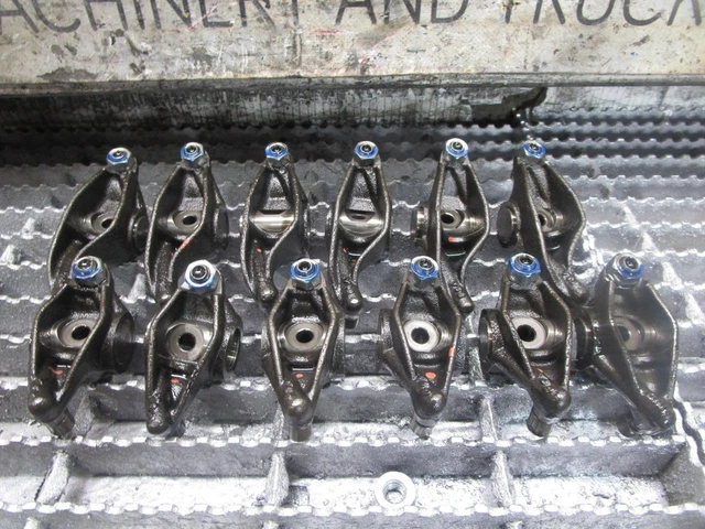 USED CUMMINS 3.9L ISB Diesel Engine Rocker Arm Assembly 3935892 3964908 ...