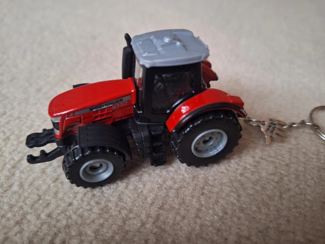 PREMIUM SCHLÜSSELANHÄNGER TRAKTOR Massey FERGUSON Bauer Acker Landwirtschaft Neu EUR 12,00 ...