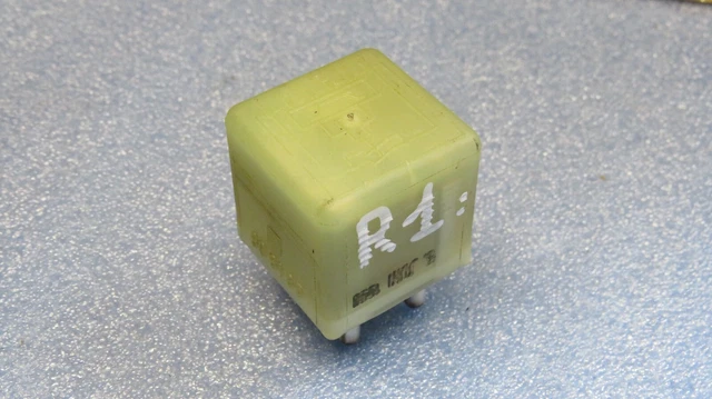 MERCEDES BENZ W124 W210 - Relais RELAY Module 0015427819 SHO 898135 12V ...