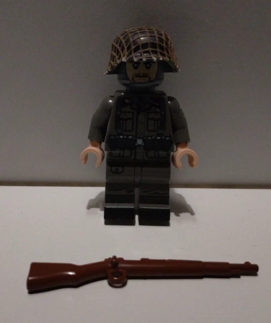 BRICKMANIA /TMC/VALIANT BRICKS German Soilder Old Gray - Rare & Hard to ...