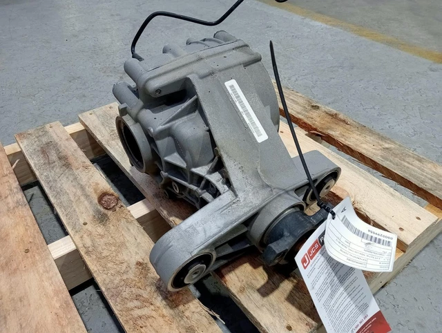 HOLDEN COMMODORE DIFFERENTIAL Centre Ve, V6, 3.27 Ratio, Non Lsd Type ...