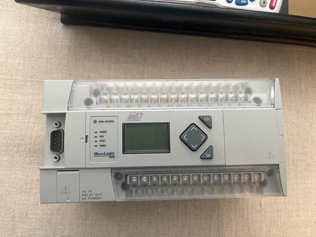 Allen Bradley Micrologix 1400 Programmable Logic Controller £185 94 Picclick Uk
