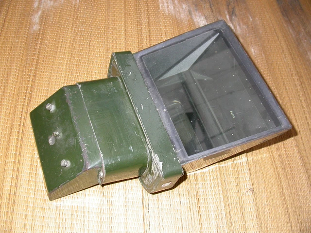 BRITISH ARMY MILITARY Periscope A.V. No.48 Mk.2 Armoured car/Tank/Scout ...