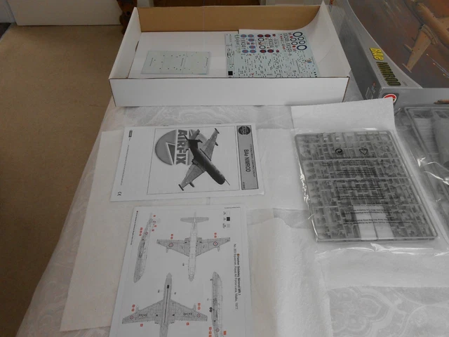 AIRFIX 1:72 BAE NIMROD Maritime Patrol Aircraft Model Kit A12050 £60.00 ...