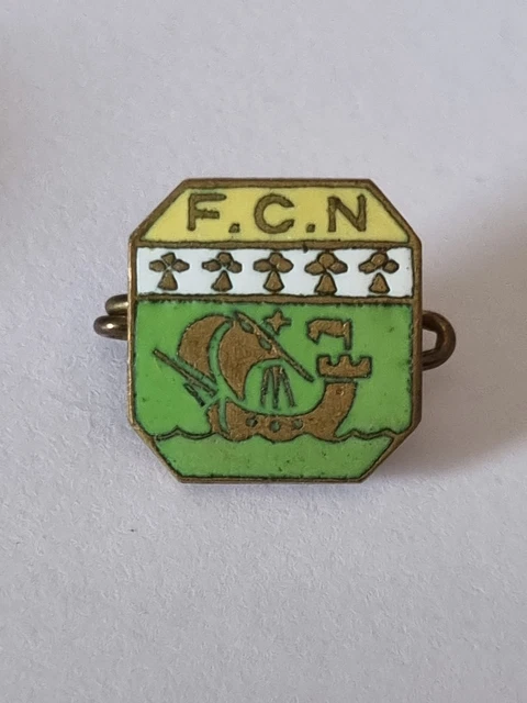 FC NANTES FRANCE FRANCE OLD RARE Football Badge Insigne Abzeichen EUR ...