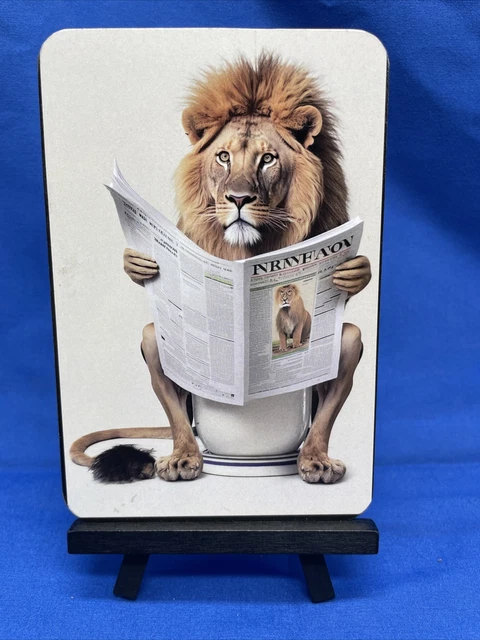 NEW HANDMADE ANAMORPHIC Lion Reading Newspaper Using Human Bathroom ...