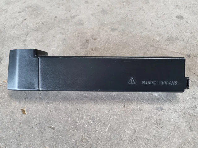 HOLDEN VT VX Vy Vz Commodore Fuse Relay Panel Cover Engine Bay Wiring ...