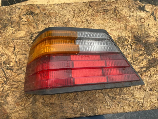 MERCEDES W124 PASSENGER Side Rear Light - 1248200364 £25.00 - PicClick UK