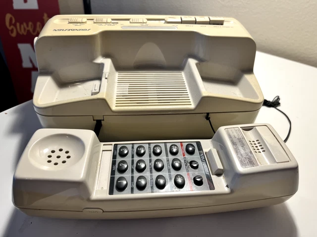 SOUNDESIGN AM-FM ELECTRONIC Clock/Cassette Player/Digital Clock Display ...