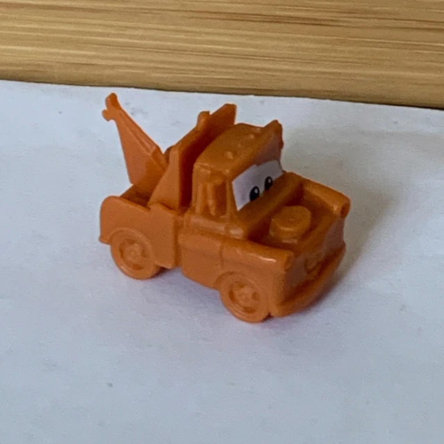 HASBRO MONOPOLY DISNEY Pixar Cars 2 Mater Mover Gettoni di ricambio EUR ...