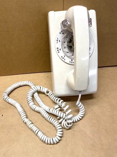 VINTAGE BELL SYSTEM Western Electric White Rotary Dial Wall Phone £17. ...