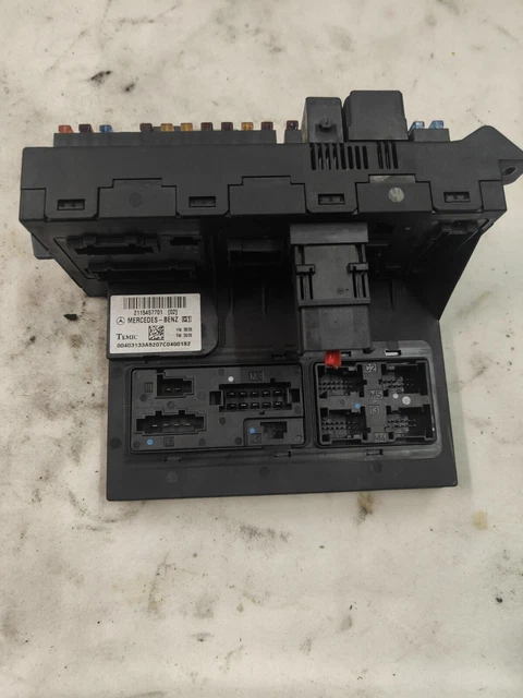MERCEDES W211 S211 control unit Temic SAM fuse box module A2115457701 £ ...