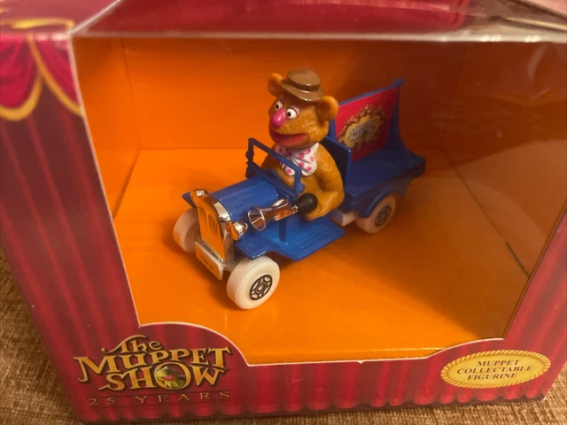 CORGI MUPPET COLLECTABLE Figures CC00602 Fozzie Bears Car The Muppet ...