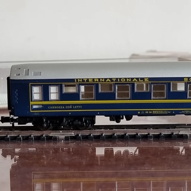 FLEISCHMANN 8114 N Gauge CIWL Sleeping Car Carrozza Con Letti Blue ...