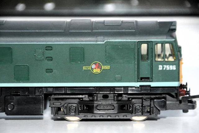 HORNBY R072 CLASS 25 Bo-Bo D7596 British Railways Green 4P54 vgc OO £26 ...