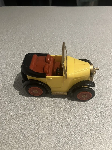 BRUM WIBBLY WOBBLY Friction Toy Car Golden Bear 2001 Please Read ...