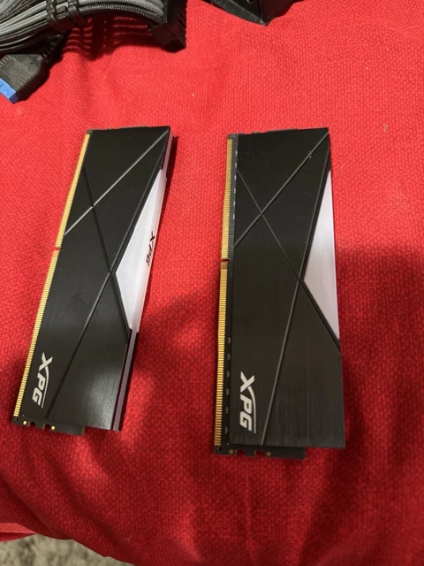 RAM ADATA DDR4 16Gb 3200Mhz Xpg Spectrix Ax4U32008G16A-Db55 EUR 25,00 - PicClick IT