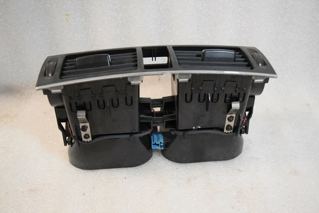 MERCEDES BENZ W204 C Class Dashboard Air Vents A2048304154 £66.13 ...