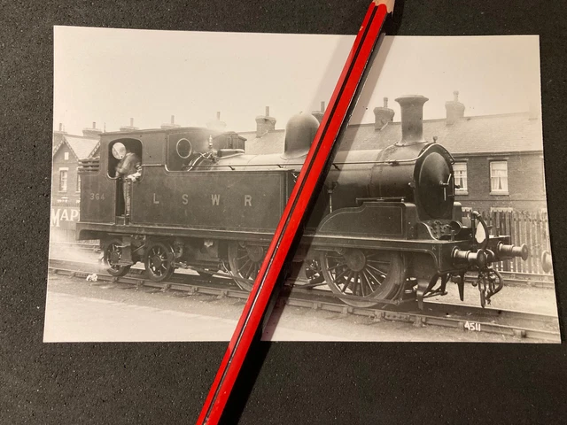 Lswr 0 4 4t No 364 Where Real Photographs 4511 Rp P C Size £1 50
