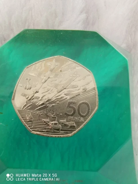 COLLECTABLE 50P COIN Dday 50years Memorabilia Set In Green Paper Weight ...