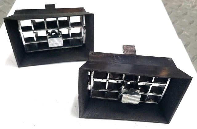 1968-69 CUTLASS A/C Side Dash Vents AC Air Conditioning Pair 68 69 EUR ...