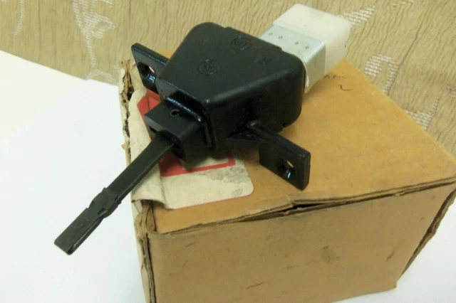 NOS GENUINE TOYOTA トヨタ Corona Mark Ii Heater Blower Switch # 84732 ...