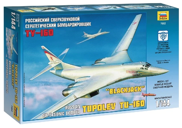TUPOLEV TU-160 RUSSIAN Supersonic Bomber 1:144 Plastique Model Kit ...