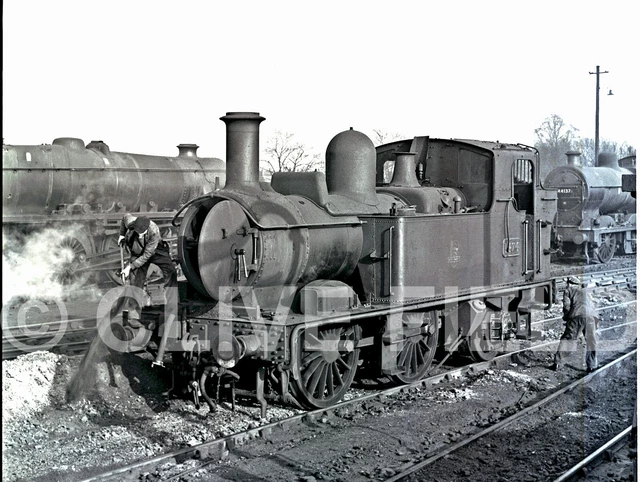 RAILWAY PHOTOGRAPH 6X4 from the original negative. GWR 1474 Gloucester ...