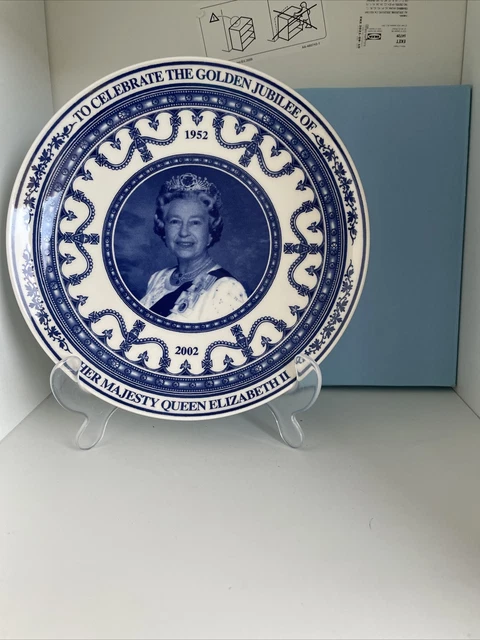 WEDGWOOD PLATE BOXED Golden Jubilee Of Her Majesty Queen Elizabeth II ...