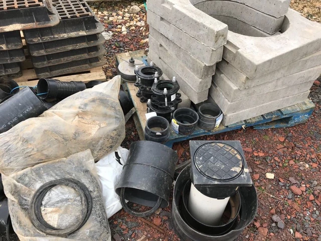 CONCRETE MANHOLE ADJUSTING Unit Seating Ring Raising Piece riser Cover ...