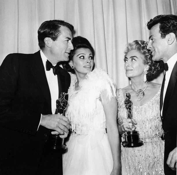 ACTORS GREGORY PECK Sophia Loren Joan Crawford Maximilian Schell s- Old ...