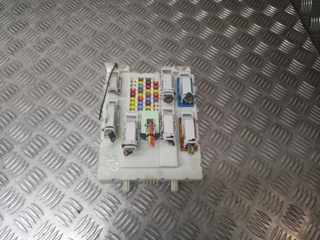 FORD FOCUS ECU Mk3 Body Control Module BCM BV6N14A073FT 2011 12 13 14 ...