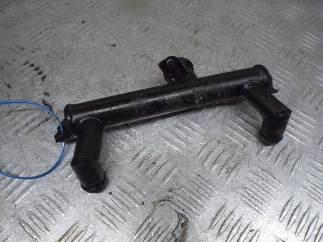 KAWASAKI GPZ900R GPZ900 R Water Pipe Off Bottom Of Thermostat EUR 20,54 ...