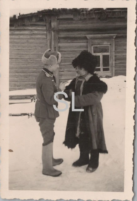 FOTO, 2. PANZER-ARMEE, Russ. Kerzenhändler, Turajewka, Russland, 1942 1 ...