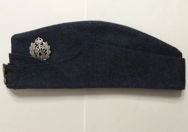 ORIGINAL WW2 CANADA Rcaf Bandsman Wedge Cap Chrome Badge Air Force Size ...